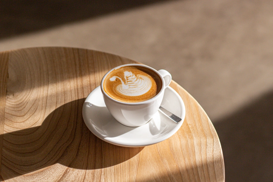 Bloom Café: Una Historia de Aroma y Sabor