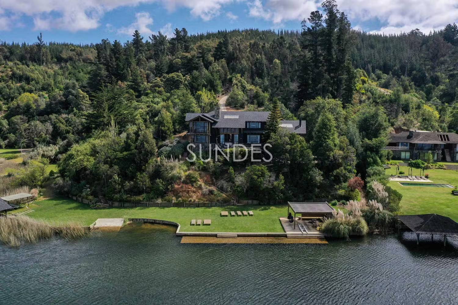 Conoce las 2 Casas Mejor Evaluadas de Vichuquén: Tu Escape al Paraíso ...